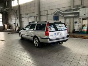 Volvo V70 2002 Klaipėda, ar dzinēja tilpumu 2.40 L un nobraukumu 380 tūkst. km par 1700 €, foto 8 vietnē AUTOMOTO.COM.LV