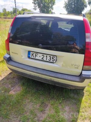 Volvo V70 2003 in Jelgava, with an engine capacity of 2.40 L and mileage of 400 thousand km for 500 €, photo 5 on AUTOMOTO.COM.LV