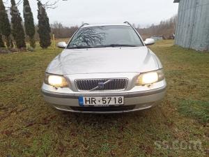 Volvo V70 2003 in Daugavpils, with an engine capacity of 2.40 L and mileage of 391 thousand km for 950 €, photo  on AUTOMOTO.COM.LV