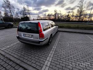 Volvo V70 2003 Ventspils, ar dzinēja tilpumu 2.40 L un nobraukumu 322 tūkst. km par 2000 €, foto 4 vietnē AUTOMOTO.COM.LV
