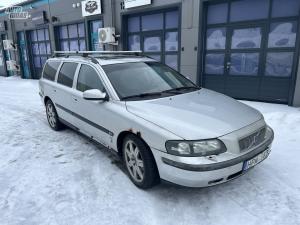 Volvo V70 2003 Viļņa, ar dzinēja tilpumu 2.40 L un nobraukumu 350 tūkst. km par 400 €, foto 2 vietnē AUTOMOTO.COM.LV