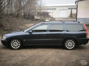 Volvo V70 2003 Telšiai, ar dzinēja tilpumu 2.40 L un nobraukumu 310 tūkst. km par 1000 €, foto 2 vietnē AUTOMOTO.COM.LV