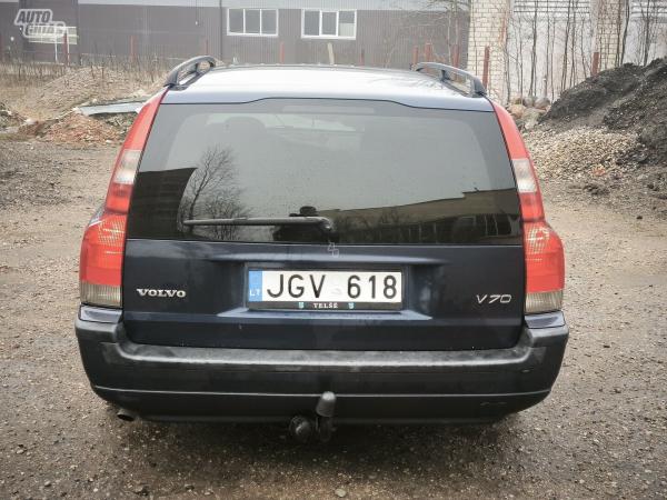 Volvo V70 2003 Telšiai, ar dzinēja tilpumu 2.40 L un nobraukumu 310 tūkst. km par 1000 €, foto 4 vietnē AUTOMOTO.COM.LV