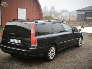 Volvo V70 2003 Telšiai, ar dzinēja tilpumu 2.40 L un nobraukumu 310 tūkst. km par 1000 €, foto 5 vietnē AUTOMOTO.COM.LV