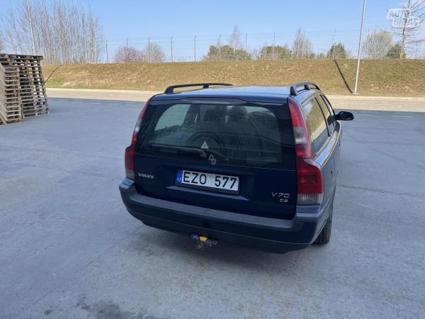 Volvo V70 2003 Viļņa, ar dzinēja tilpumu 2.40 L un nobraukumu 492 tūkst. km par 1350 €, foto 9 vietnē AUTOMOTO.COM.LV
