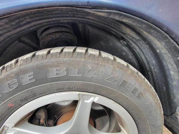 Volvo V70 2003 Šauļi, ar dzinēja tilpumu 2.40 L un nobraukumu 478 tūkst. km par 700 €, foto 8 vietnē AUTOMOTO.COM.LV