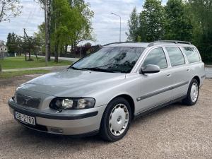 Volvo V70 2003 in Riga, with an engine capacity of 2.40 L and mileage of 433 thousand km for 2690 €, photo  on AUTOMOTO.COM.LV