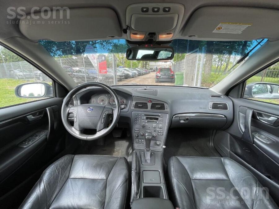Volvo V70 2003 in Riga, with an engine capacity of 2.40 L and mileage of 433 thousand km for 2690 €, photo 20 on AUTOMOTO.COM.LV