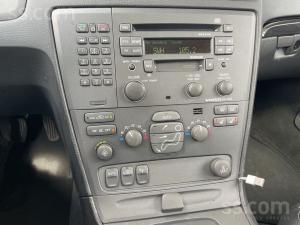 Volvo V70 2003 in Riga, with an engine capacity of 2.40 L and mileage of 433 thousand km for 2690 €, photo 23 on AUTOMOTO.COM.LV