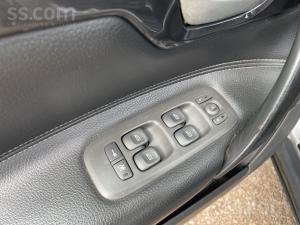 Volvo V70 2003 in Riga, with an engine capacity of 2.40 L and mileage of 433 thousand km for 2690 €, photo 27 on AUTOMOTO.COM.LV