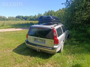 Volvo V70 2003 Dobele, ar dzinēja tilpumu 2.40 L un nobraukumu 379 tūkst. km par 1400 €, foto 4 vietnē AUTOMOTO.COM.LV