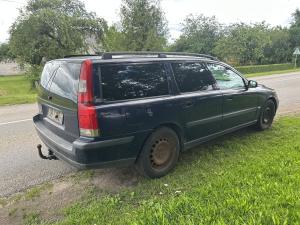 Вольво В70 2003 в Варена, объемом двигателя 2.40 л и пробегом 543 тыс. км за 500 €, фото 8 на AUTOMOTO.COM.LV