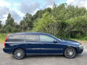 Volvo V70 2003 in Klaipeda, with an engine capacity of 2.40 L and mileage of 549 thousand km for 800 €, photo 7 on AUTOMOTO.COM.LV