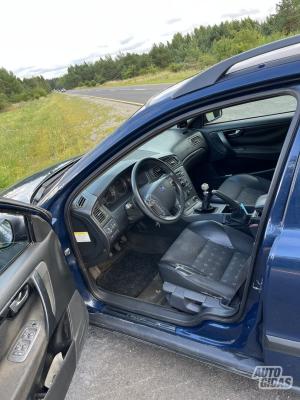 Volvo V70 2003 in Klaipeda, with an engine capacity of 2.40 L and mileage of 549 thousand km for 800 €, photo 9 on AUTOMOTO.COM.LV