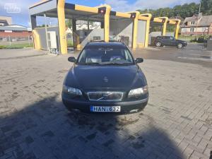 Volvo V70 2003 in Telschi, with an engine capacity of 2.50 L and mileage of 360 thousand km for 720 €, photo 5 on AUTOMOTO.COM.LV