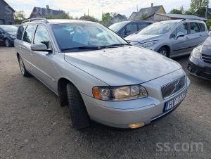 Volvo V70 2004 Rēzekne, ar dzinēja tilpumu 2.40 L un nobraukumu 0 tūkst. km par 1350 €, foto 2 vietnē AUTOMOTO.COM.LV