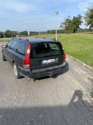 Volvo V70 2004 Klaipėda, ar dzinēja tilpumu 2.40 L un nobraukumu 335 tūkst. km par 1500 €, foto 5 vietnē AUTOMOTO.COM.LV