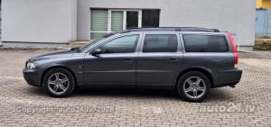Volvo V70 2004 in Paide, with an engine capacity of 0.00 L and mileage of 446 thousand km for 3450 €, photo 4 on AUTOMOTO.COM.LV