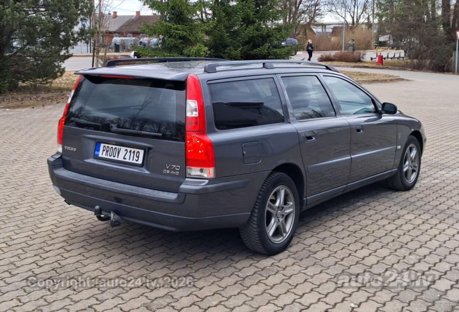 Volvo V70 2004 in Paide, with an engine capacity of 0.00 L and mileage of 446 thousand km for 3450 €, photo 5 on AUTOMOTO.COM.LV