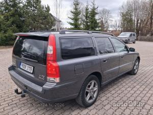 Volvo V70 2004 in Paide, with an engine capacity of 0.00 L and mileage of 446 thousand km for 3450 €, photo 8 on AUTOMOTO.COM.LV