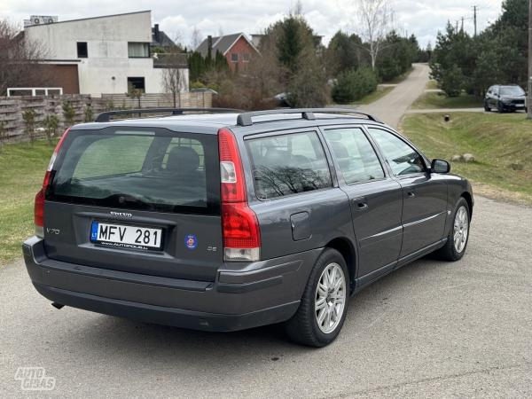 Volvo V70 2004 Viļņa, ar dzinēja tilpumu 2.40 L un nobraukumu 301 tūkst. km par 1650 €, foto 3 vietnē AUTOMOTO.COM.LV
