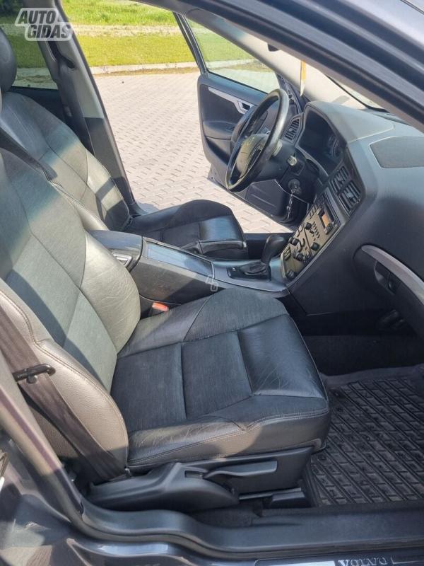 Volvo V70 2004 Šauļi, ar dzinēja tilpumu 2.40 L un nobraukumu 550 tūkst. km par 1250 €, foto 7 vietnē AUTOMOTO.COM.LV