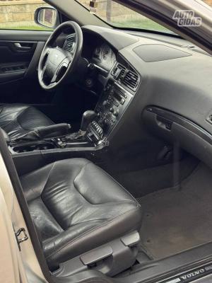 Volvo V70 2004 Šalčininkai, ar dzinēja tilpumu 2.40 L un nobraukumu 435 tūkst. km par 1650 €, foto 11 vietnē AUTOMOTO.COM.LV