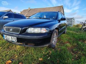 Volvo V70 2004 Joniškis, ar dzinēja tilpumu 2.40 L un nobraukumu 400 tūkst. km par 800 €, foto 3 vietnē AUTOMOTO.COM.LV