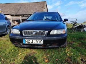 Volvo V70 2004 Joniškis, ar dzinēja tilpumu 2.40 L un nobraukumu 400 tūkst. km par 800 €, foto 4 vietnē AUTOMOTO.COM.LV