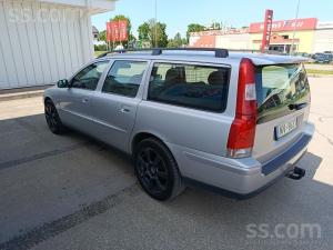 Volvo V70 2005 Jēkabpils, ar dzinēja tilpumu 2.40 L un nobraukumu 389 tūkst. km par 2500 €, foto 2 vietnē AUTOMOTO.COM.LV