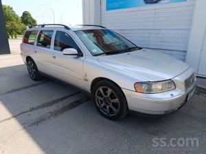 Volvo V70 2005 Jēkabpils, ar dzinēja tilpumu 2.40 L un nobraukumu 389 tūkst. km par 2500 €, foto 3 vietnē AUTOMOTO.COM.LV