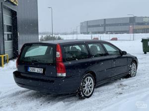 Volvo V70 2005 Viļņa, ar dzinēja tilpumu 2.40 L un nobraukumu 335 tūkst. km par 1550 €, foto 3 vietnē AUTOMOTO.COM.LV