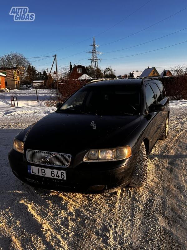 Volvo V70 2005 Viļņa, ar dzinēja tilpumu 2.40 L un nobraukumu 314 tūkst. km par 970 €, foto 2 vietnē AUTOMOTO.COM.LV