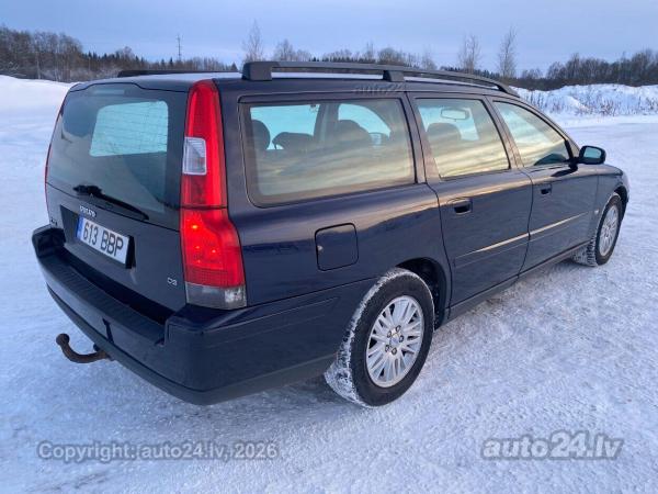 Volvo V70 2005 Paide, ar dzinēja tilpumu 2.40 L un nobraukumu 407 tūkst. km par 3750 €, foto 5 vietnē AUTOMOTO.COM.LV