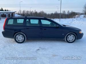 Volvo V70 2005 in Paide, with an engine capacity of 2.40 L and mileage of 407 thousand km for 3750 €, photo 6 on AUTOMOTO.COM.LV