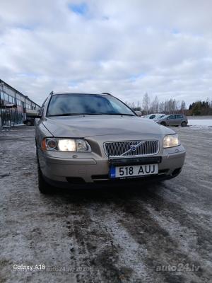 Volvo V70 2005 Pērnava, ar dzinēja tilpumu 2.40 L un nobraukumu 394 tūkst. km par 1000 €, foto 3 vietnē AUTOMOTO.COM.LV