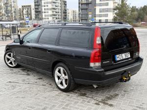 Volvo V70 2005 Viļņa, ar dzinēja tilpumu 2.50 L un nobraukumu 240 tūkst. km par 1450 €, foto 3 vietnē AUTOMOTO.COM.LV