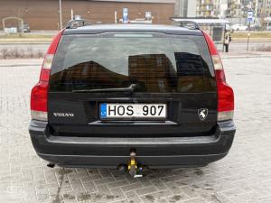 Volvo V70 2005 Viļņa, ar dzinēja tilpumu 2.50 L un nobraukumu 240 tūkst. km par 1450 €, foto 5 vietnē AUTOMOTO.COM.LV