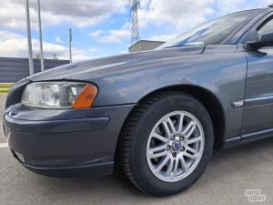 Volvo V70 2005 Kauņa, ar dzinēja tilpumu 2.40 L un nobraukumu 357 tūkst. km par 800 €, foto 10 vietnē AUTOMOTO.COM.LV