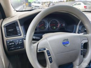Volvo V70 2005 Kauņa, ar dzinēja tilpumu 2.40 L un nobraukumu 357 tūkst. km par 800 €, foto 13 vietnē AUTOMOTO.COM.LV