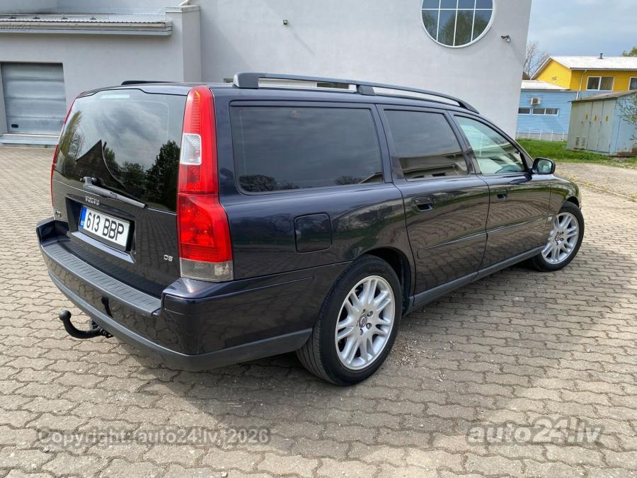Volvo V70 2005 in Paide, with an engine capacity of 2.40 L and mileage of 409 thousand km for 3690 €, photo 8 on AUTOMOTO.COM.LV