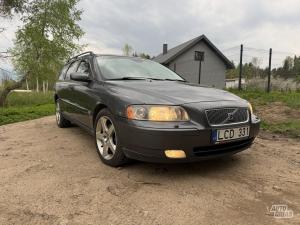 Volvo V70 2005 Viļņa, ar dzinēja tilpumu 2.40 L un nobraukumu 397 tūkst. km par 2200 €, foto 8 vietnē AUTOMOTO.COM.LV