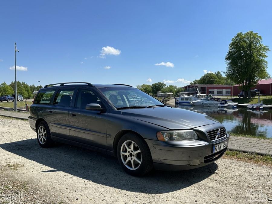 Volvo V70 2005 Šilutė, ar dzinēja tilpumu 2.40 L un nobraukumu 516 tūkst. km par 950 €, foto 8 vietnē AUTOMOTO.COM.LV