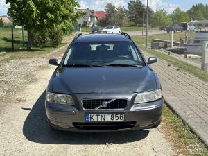 Volvo V70 2005 Šilutė, ar dzinēja tilpumu 2.40 L un nobraukumu 516 tūkst. km par 950 €, foto 9 vietnē AUTOMOTO.COM.LV