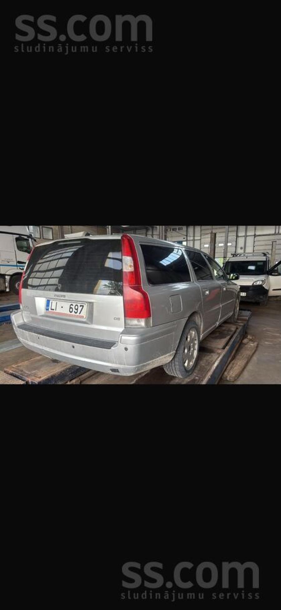 Volvo V70 2005 Aizkraukle, ar dzinēja tilpumu 2.40 L un nobraukumu 436 tūkst. km par 800 €, foto 4 vietnē AUTOMOTO.COM.LV