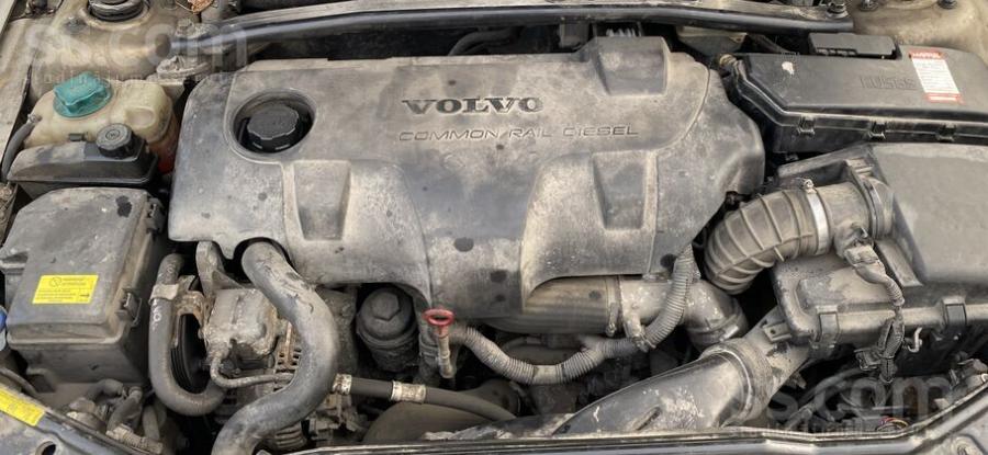 Volvo V70 2005 Rīga, ar dzinēja tilpumu 2.40 L un nobraukumu 483 tūkst. km par 1500 €, foto 17 vietnē AUTOMOTO.COM.LV
