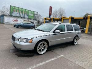 Volvo V70 2005 in Jelgava, with an engine capacity of 2.40 L and mileage of 544 thousand km for 2100 €, photo 3 on AUTOMOTO.COM.LV