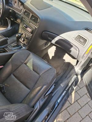 Volvo V70 2005 in Klaipeda, with an engine capacity of 2.40 L and mileage of 546 thousand km for 1300 €, photo 4 on AUTOMOTO.COM.LV
