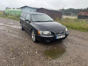 Volvo V70 2005 Viļņa, ar dzinēja tilpumu 2.40 L un nobraukumu 384 tūkst. km par 1850 €, foto 3 vietnē AUTOMOTO.COM.LV