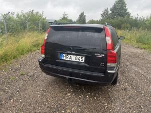 Volvo V70 2005 Viļņa, ar dzinēja tilpumu 2.40 L un nobraukumu 384 tūkst. km par 1850 €, foto 9 vietnē AUTOMOTO.COM.LV
